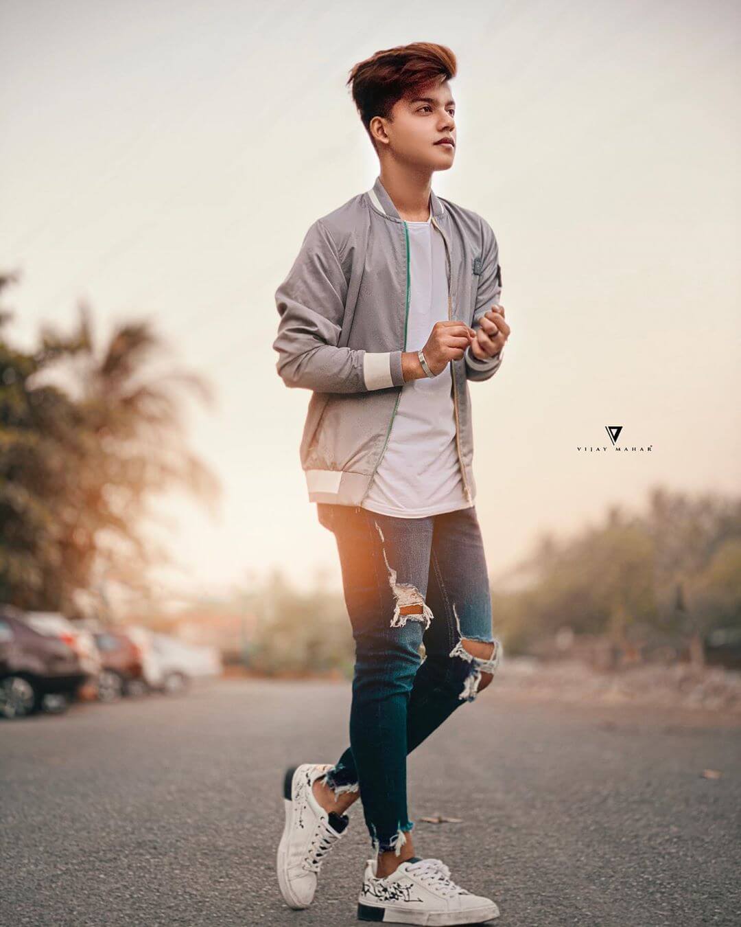Riyaz Aly Wiki, Age, Biography, Height, Girlfriend & Family