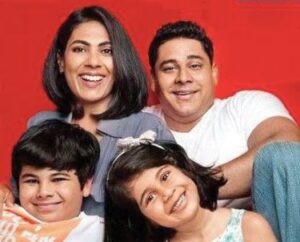 Cyrus Broacha Wiki, Age, Biography, Height, Boyfriend & Networth